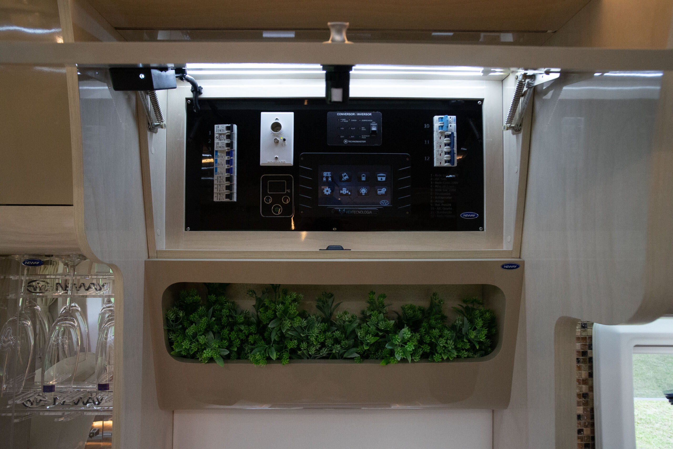 Neway Legacy – Airton Motorhome